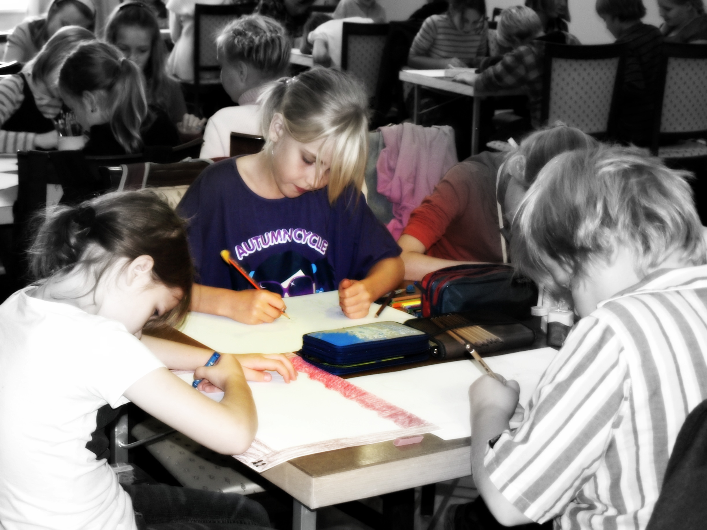 Laulupeomuuseum kutsub joonistusvõistlusele - Tartu Linnaajaloo ...